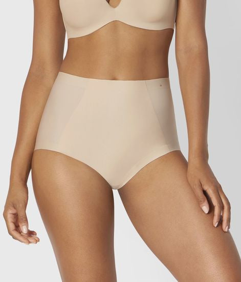 Triumph Medium Shaping Series Highwaist Panty nude beige — Hertie.de